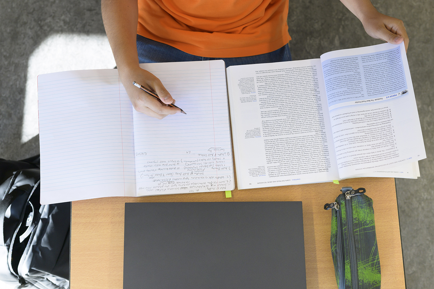 Hoe ziet een hbo of wo studie eruit?