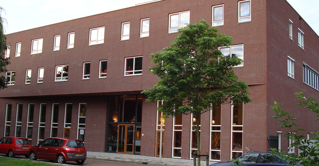 Esloo College